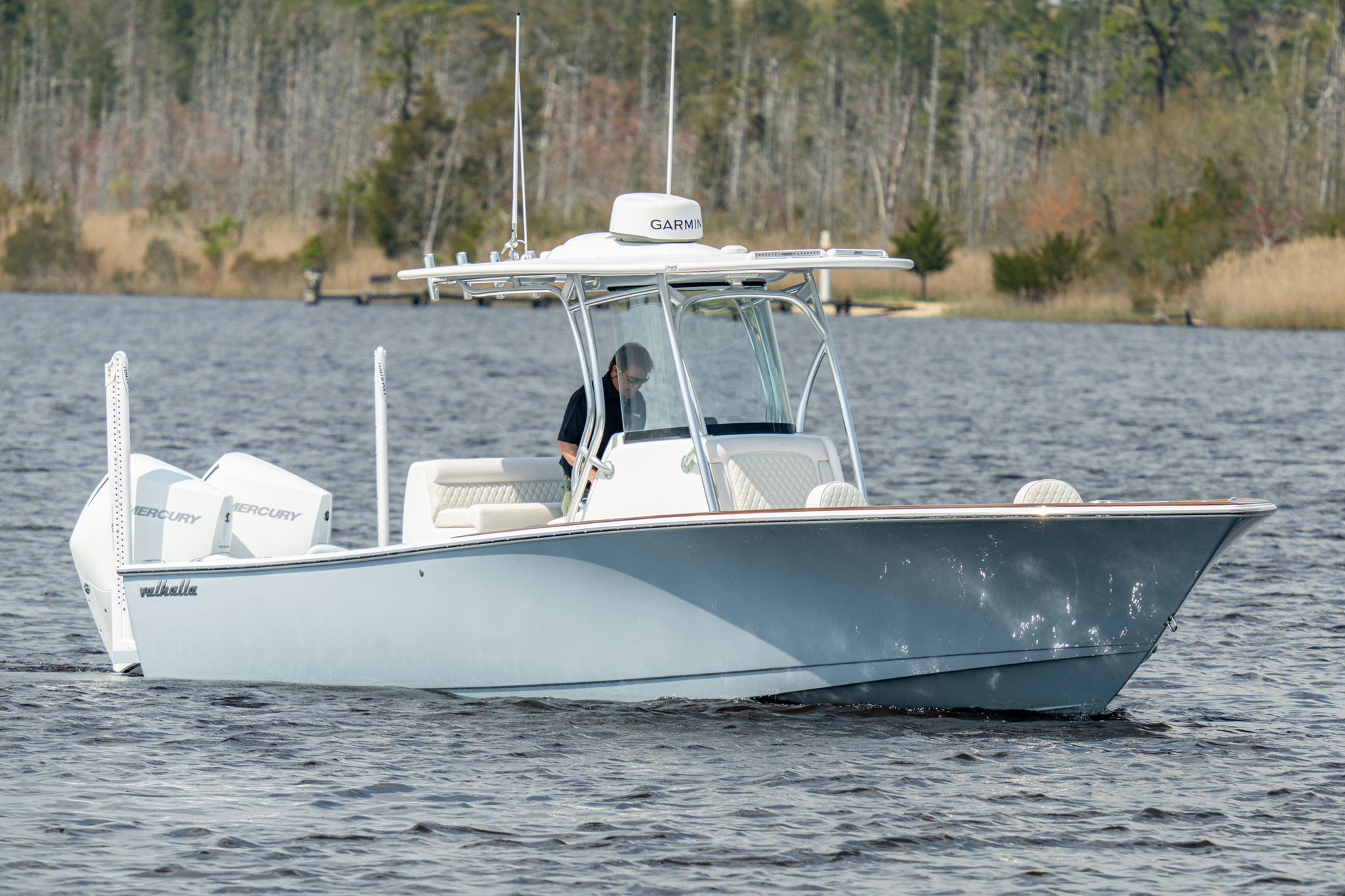 Valhalla Boatworks V-29 Hybrid